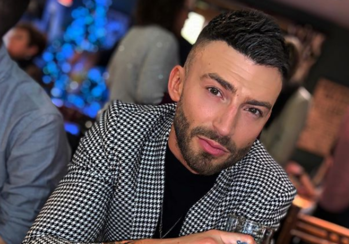 Fans support Jake Quickenden as he admits fears ahead of new baby ...