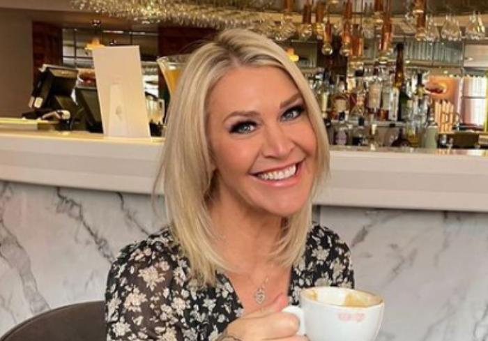 S Club 7’s Jo O’Meara gives update to fans on ‘unbearable’ back pain | SHEmazing!