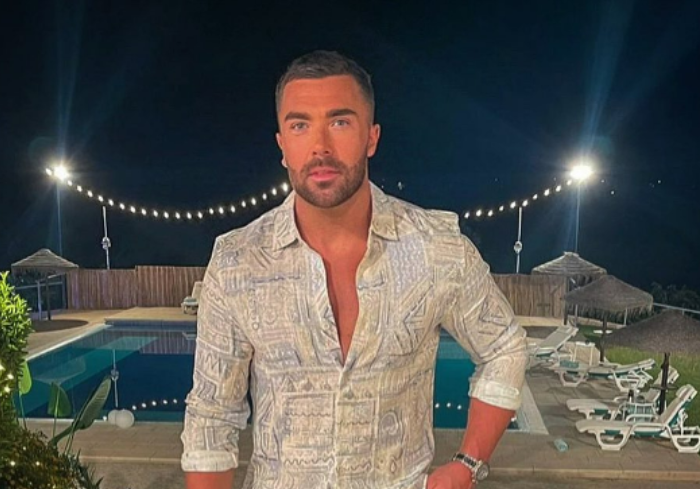 James Tindale thanks fans for support after announcing his dad’s ...