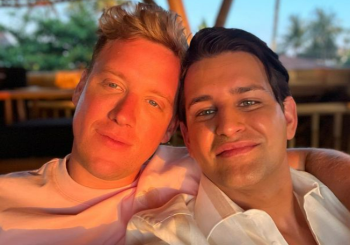 Celebs joyous for Ollie Locke as he & husband are expecting twins ...