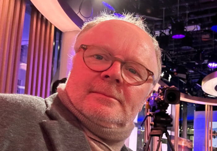 Jason Watkins details daughter’s tragic death due to sepsis | SHEmazing!