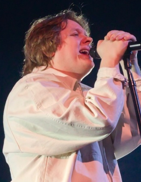 Lewis Capaldi shares tour update after Glastonbury performance | SHEmazing!