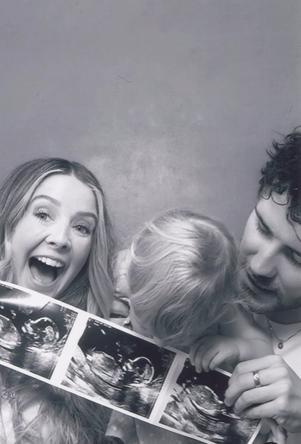 Youtubers Zöe Sugg & Alfie Deyes expecting second child | SHEmazing!