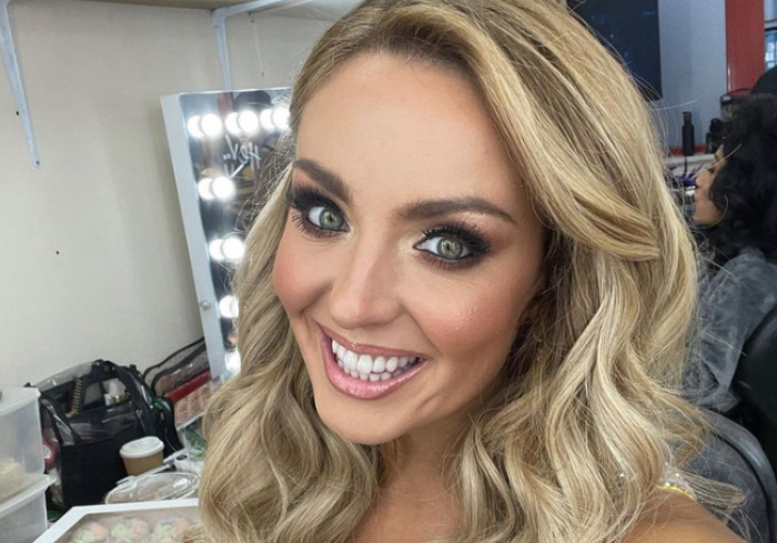 Amy Dowden shares heartfelt post as she reunites with Strictly pros ...